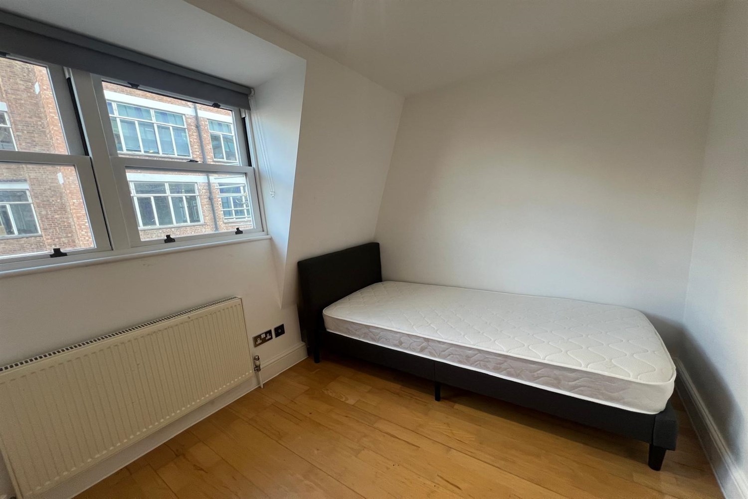 Holborn, WC1V - EC Residential